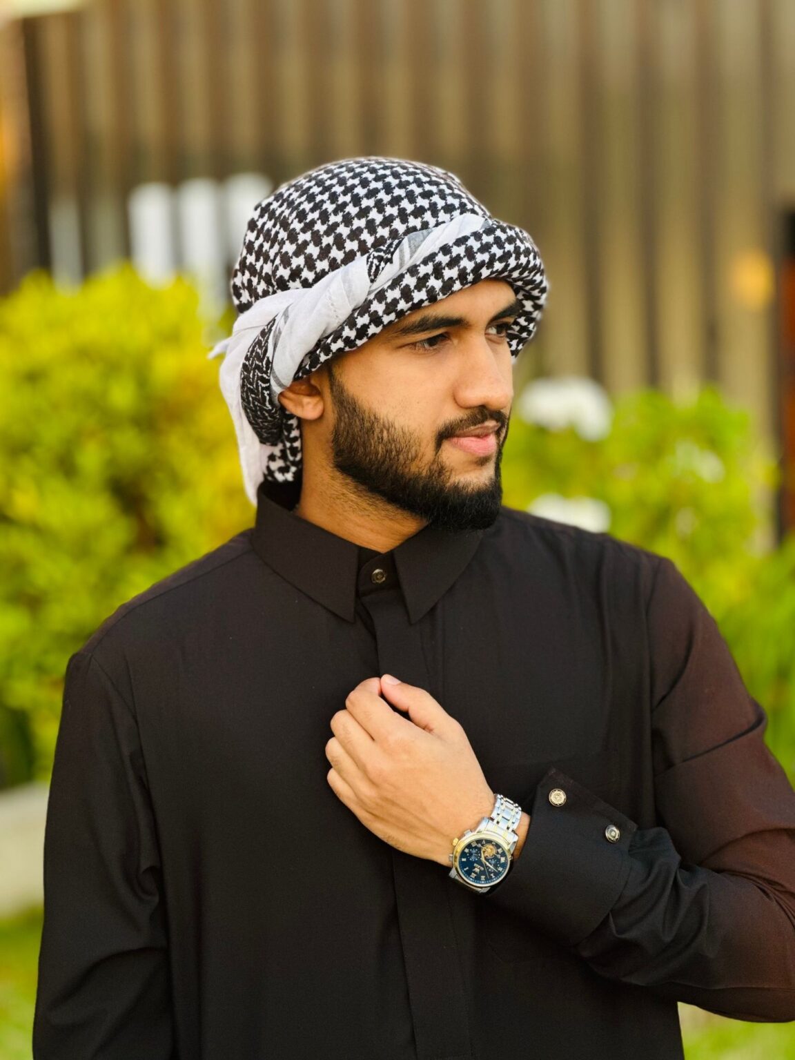 Saudi Thobe Signature Series - Black | Guraba