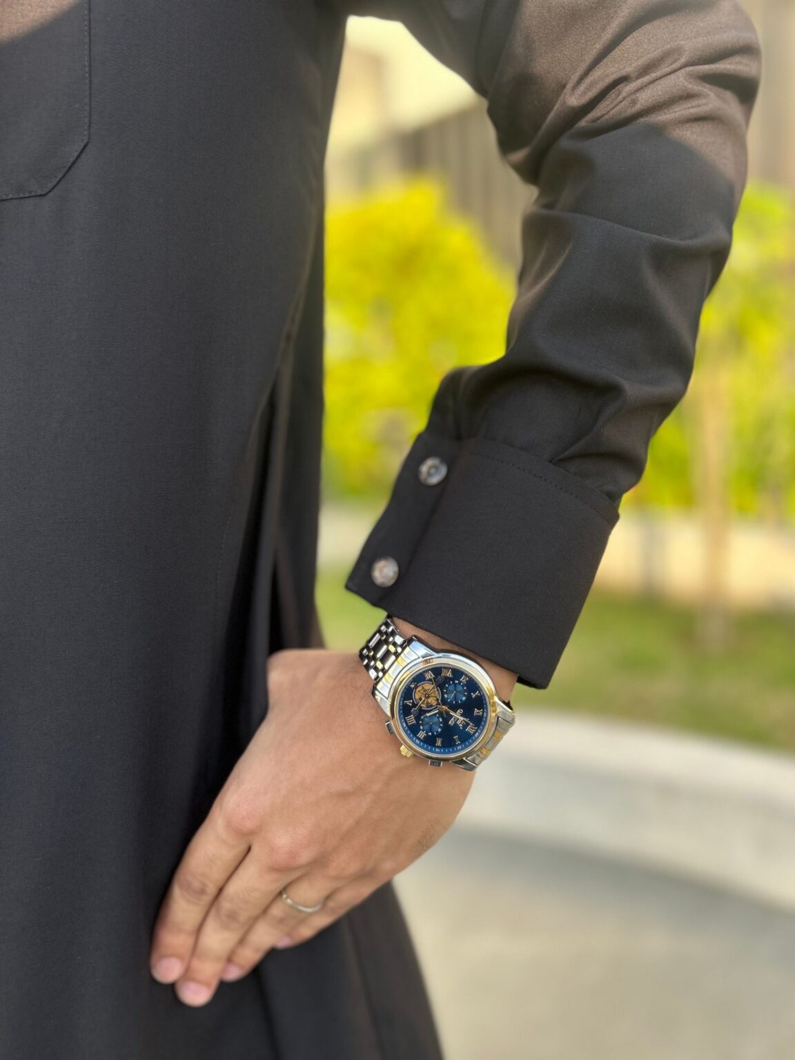 Saudi Thobe Signature Series - Black | Guraba
